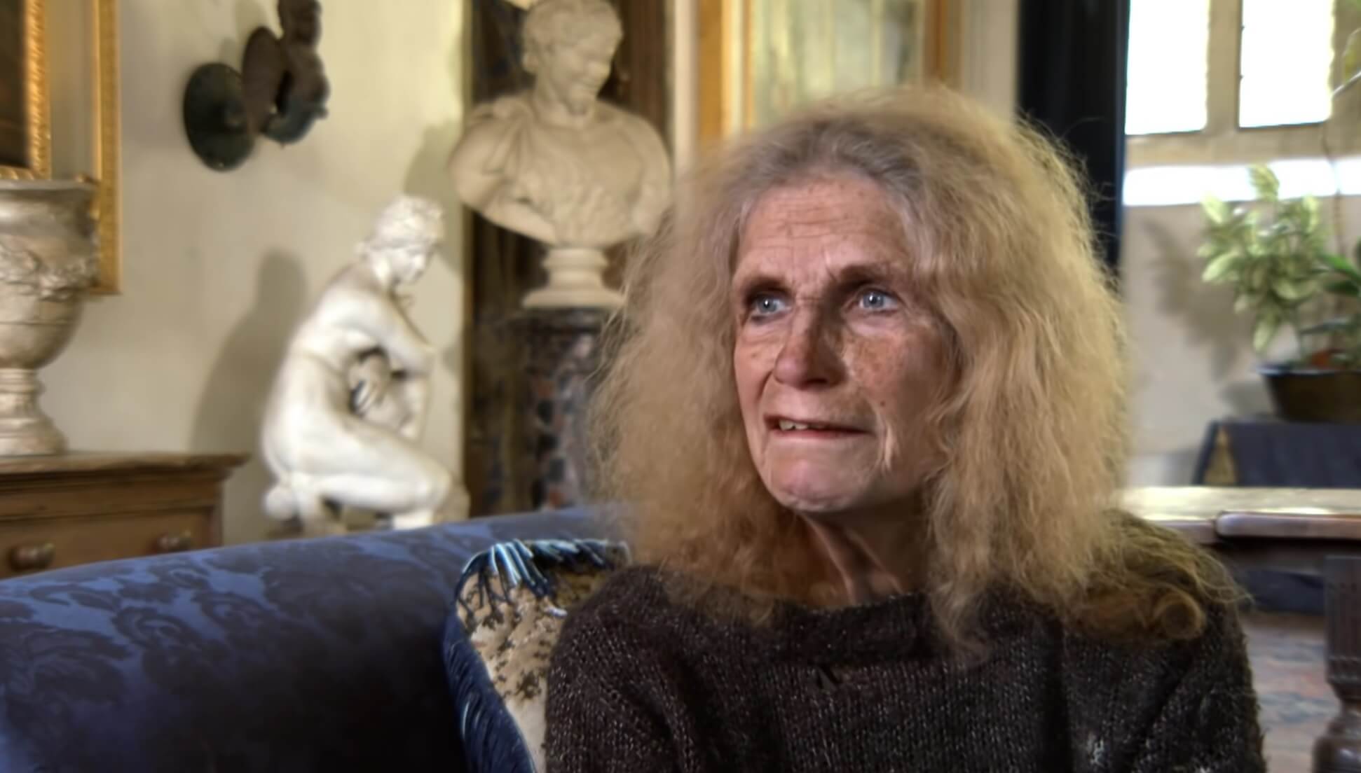 A kastély tulajdonosa 3 éve nem fürdött és még soha nem mosta ki az ...